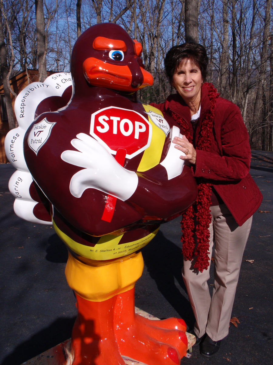 Q & A with Artist Carole Davis – Gobble de Art